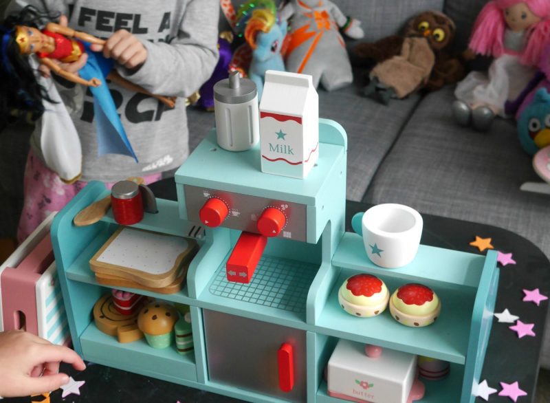 GLTC Star Beans Coffee Shop Review: A Brilliant Wooden Toy From Great ...